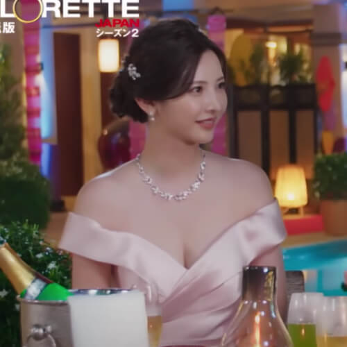 尾崎美紀のピンクのドレス衣装ブランドは？値段いくらでまだ買える？バチェロレッテ2 | chachaip Labo