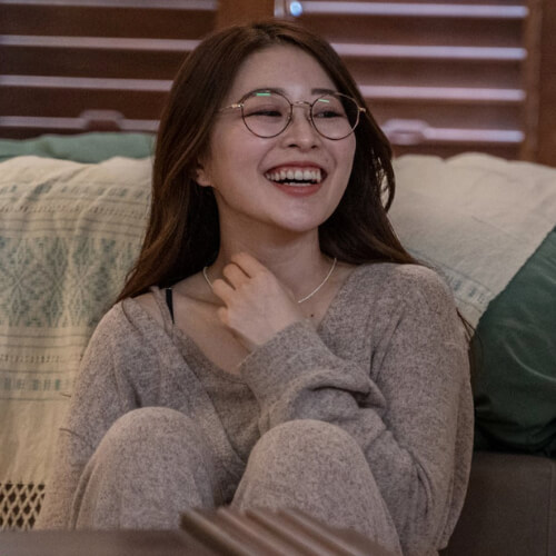 尾崎真衣の部屋着やドレスなど衣装どこのブランド？服装まとめ！【バチェラー5】 | chachaip Labo